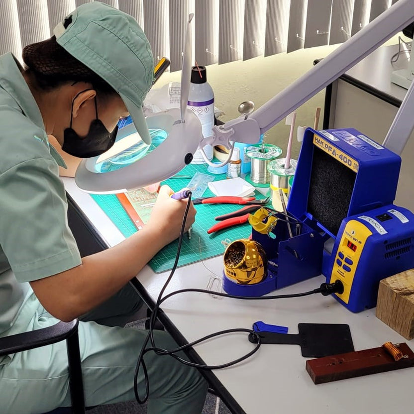 Hakko Soldering School - SMT, Through-Hole and Terminal Soldering ...